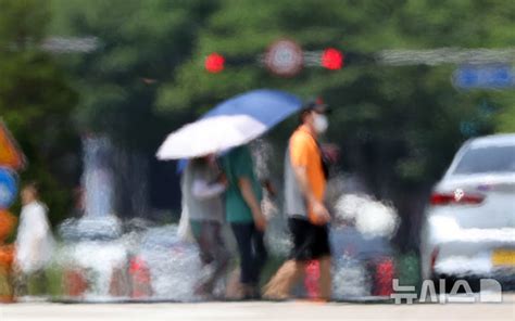 부산 가끔 구름 많고 무더운 날씨낮 최고 33도