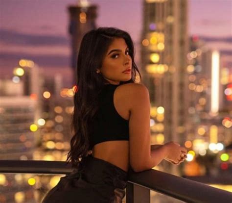 Amanda Trivizas Wiki Bio Age Height Net Worth Babefriend Family