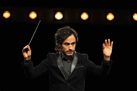 Wired Binge Watching Guide Mozart In The Jungle Wired