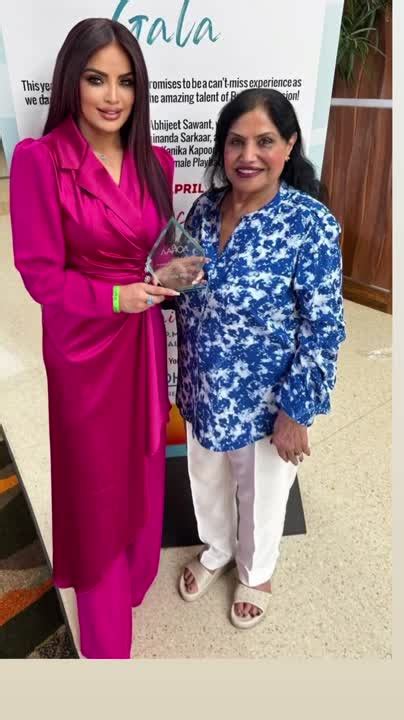 Ruby Dhalla On Linkedin Womanhotelieroftheyear Leadershipdevelopment