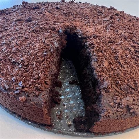 עוגת שוקולד תמרים בחושה אמהות מבשלות ביחד