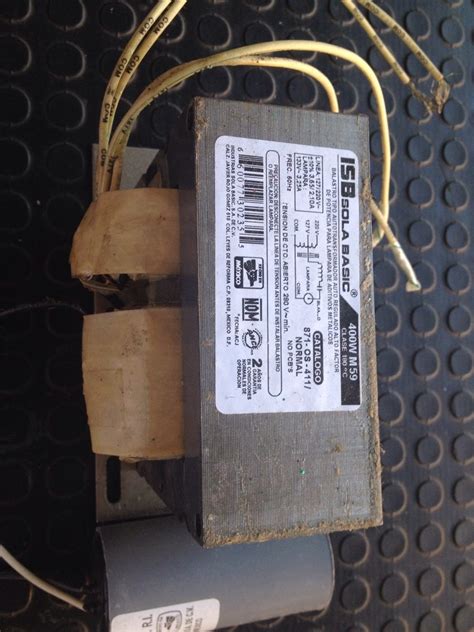 Balastro Aditivo Metalico 400 Watts 127 220 Volts Sola Basic 43000