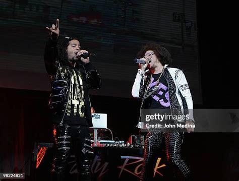 Red Foo Photos And Premium High Res Pictures Getty Images