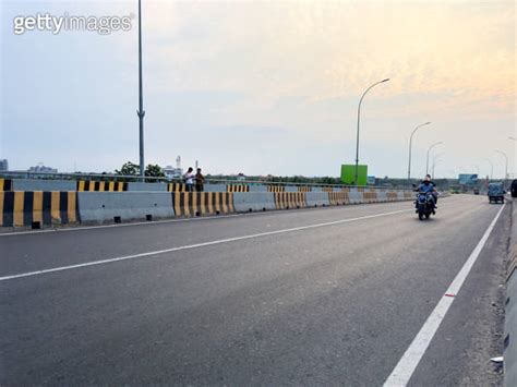 Low Angel View Of Khan Jahan Ali Bridge Over Rupsha River Khulna Bangladesh Rupsa Bridge 이미지