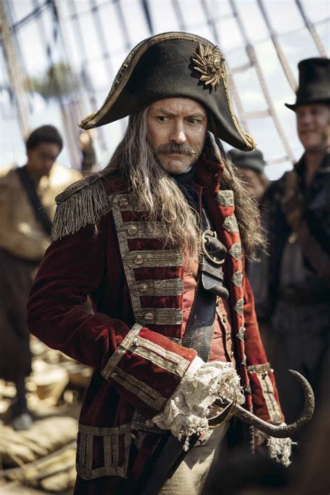 In Honor Of Jude Law S Captain Hook Here Are All The Best Portrayals