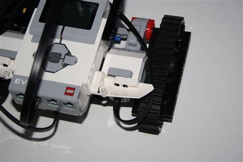Lego Ev3 Build For Learning Programing And Robotics 9 Steps