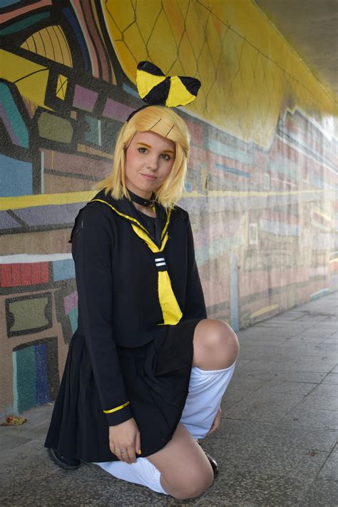 Bring It On Kagamine Rin By Rinkagaminecz On Deviantart