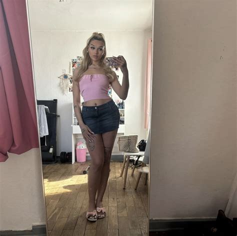 Little Cib Tslina7279 Posts X
