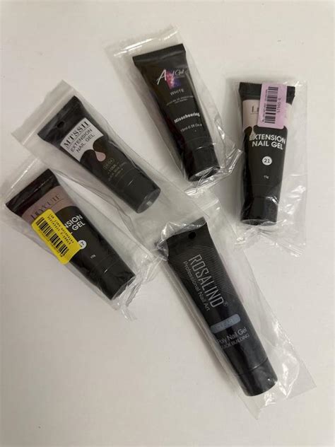 Поли гели — цена 65 грн в каталоге Гель лаки Купить товары для красоты и здоровья по доступной