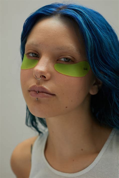 Angel Eyes With Beth And Daila Foile