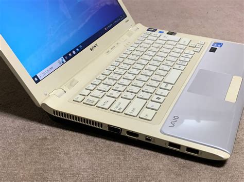 Yahooオークション Sony Vaio Vpccw29fj 白win10i3‐330m4g500g