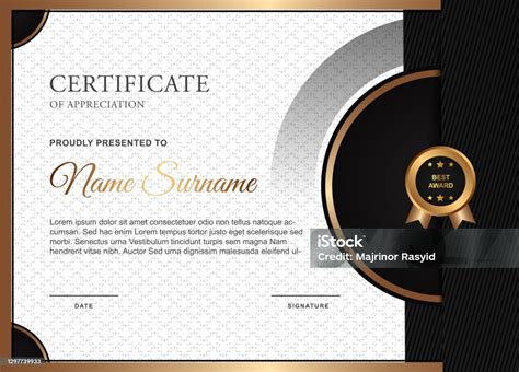 고급 골드 배지와 현대적인 라인 패턴의 요소와 업적 국경 디자인 템플릿의 인증서 졸업장 벡터 그래픽 인쇄 레이아웃 고풍스런에 대한 스톡 벡터 아트 및 기타 이미지 Istock