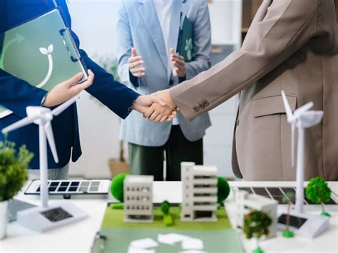 Overcoming Packaging Challenges With An Environmental Consultant