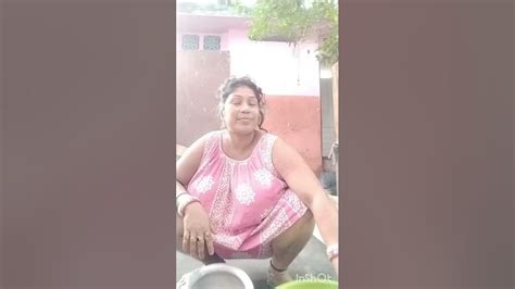 সাকাকে উঠেই দেখি খুব মেঘ করেছে বৃষ্টি আসার আগে তারাতারি কাজ গুলো সেরে
