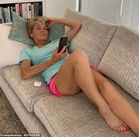 Julie Bishop Shows Off Her Youthful Visage As She Takes A Playful Dip