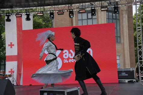 Public 🇬🇪 საქართველოს დამოუკიდებლობის დღე იუსტიციის სამინისტრომ საზეიმო ღონისძიებით ქალაქ