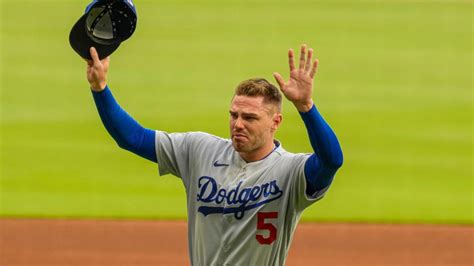 Dodgers Vs Braves Odds Prediction Line 2022 Mlb Picks Saturday