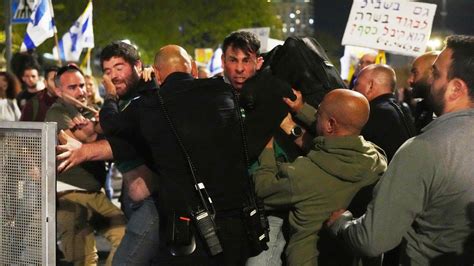 Legal Turmoil Grips Israel As Netanyahu Faces Growing Protests World News