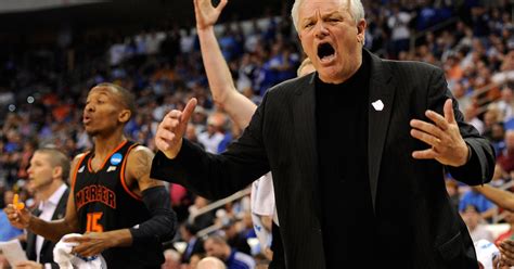 Watch Mercer Coach Bob Hoffman Is Just The Best Cbs Chicago