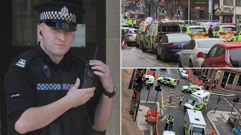 Glasgow Stabbings Hero Police Officer Critical After Stabbing Attack