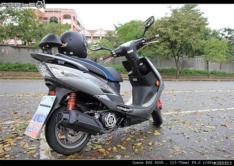 開箱 Kymco Mega G5 150 超5 150 晶鑽銀 Mobile01