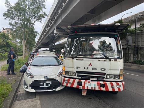 警民合作！北市警圍捕「行動毒窟」 拖吊車熱心幫攔車 鏡週刊 Mirror Media