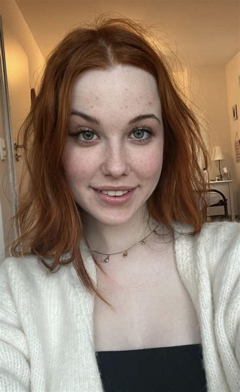 What Do You Prefer Me Trying To Look Cute Or Sexy Rshareyourselfie