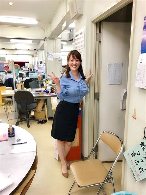 Pinterest Big Breasted Ladies Beautiful Asian Girls Curvy Women Fashion