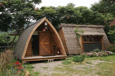 南投竹山｜五星級露營渡假村『忘憂天空』，水管屋、顛倒屋、哈比人小木屋 輕旅行