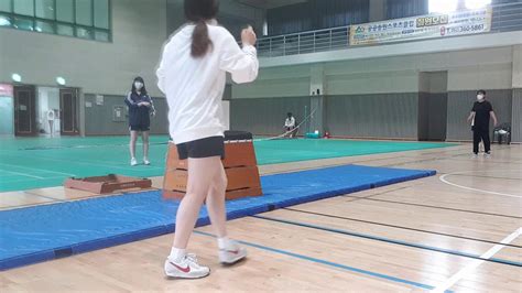 체조2 뜀틀운동 세로 다리벌려뛰기 Youtube