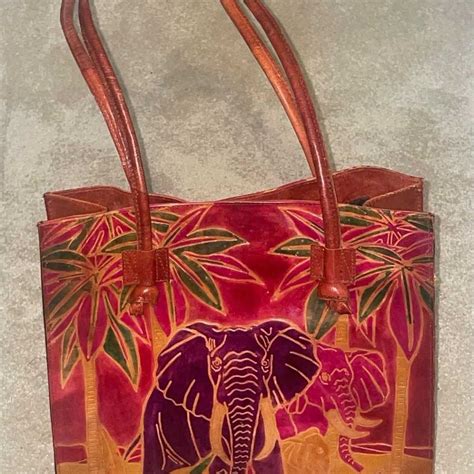 Vintage Emily Ann Of Boca Raton Brown Leather Elephan Gem