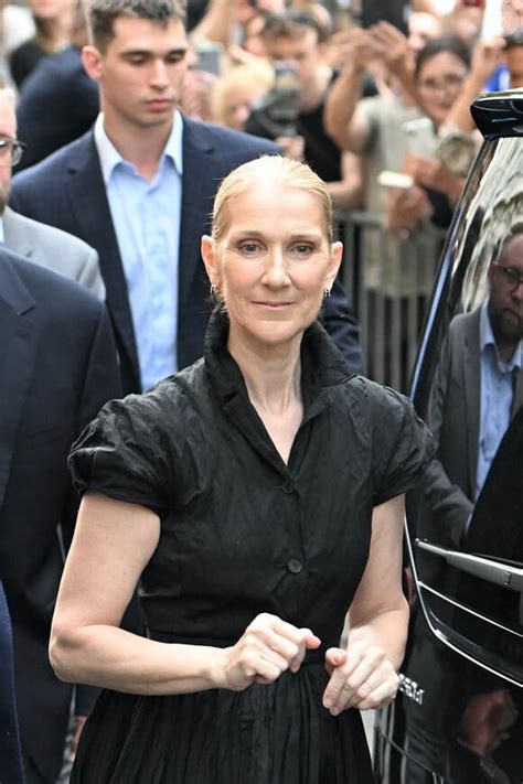 Photo Céline Dion à la sortie de l hôtel Royal Monceau à Paris avant