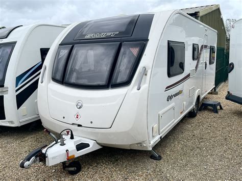 2016 Swift Expression 586