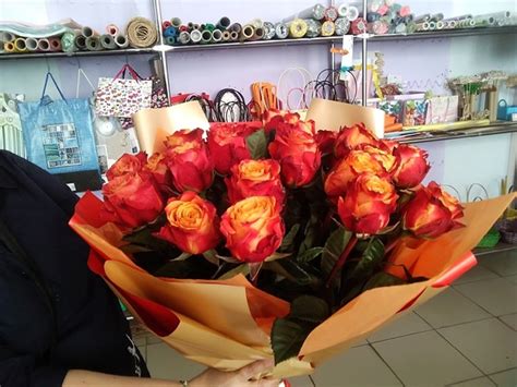 Огромный огненный букет на последний звонок Наш адрес: Тургенева 29 ...