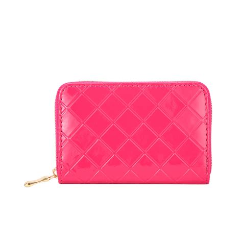 Diamond Patterned Solid Wallet