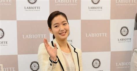 [포토] 김고은 깜짝 추위도 녹여버린 애교 입술