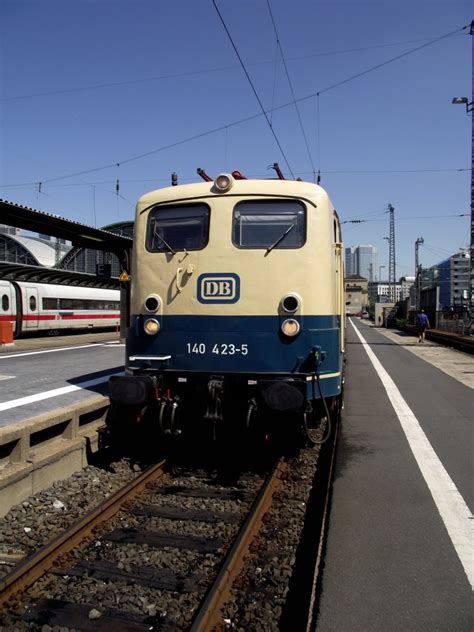 140 423 5 Von Vorne Am 17 08 13 In Frankfurt Am Main Hbf Gleis 1a