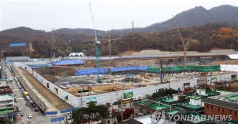 말로는 공적 Pf보증 금융당국은 대출 더 옥죄