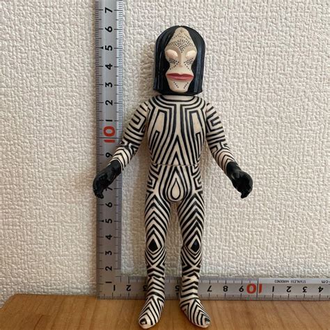 ウルトラ怪獣 ダダ 2004 メルカリ