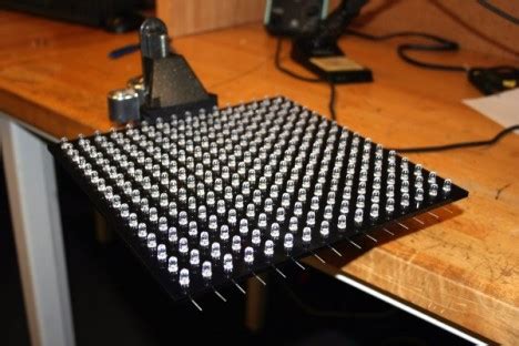 Led Graduation Cap Mod Ubergizmo