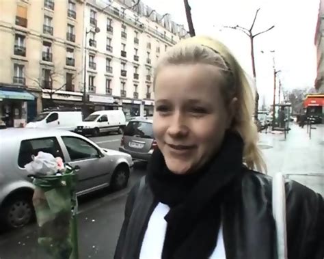Noemie Essaye Sa Lingerie Eporner