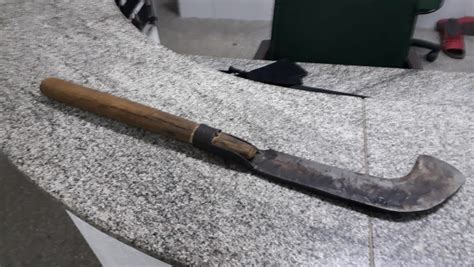Mulher é Agredida A Golpes De Foice Pelo Marido Em Quixadá Homem Foi