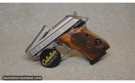 Beretta ~ 3032 Tomcat ~ 32 Auto