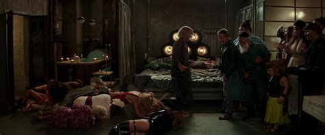 Naked Ariana Grande In Zoolander 2