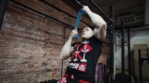 Укрепляем связки и сухожилия и одновременно увеличиваем подтягивания ...
