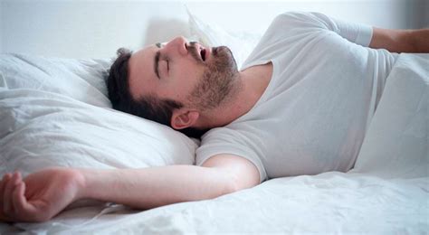 Estados Unidos Ofrecen 2 000 dólares por dormir en distintos lugares