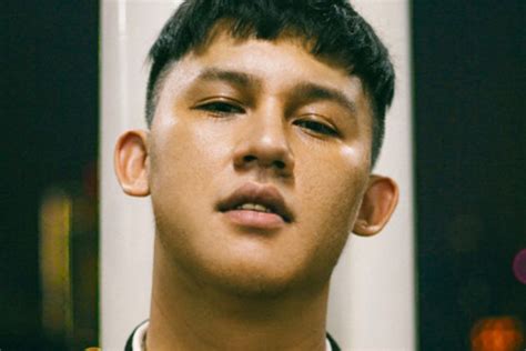 Lebarkan Sayap Jadi Solois Jevin Julian Rilis Single Pompara E