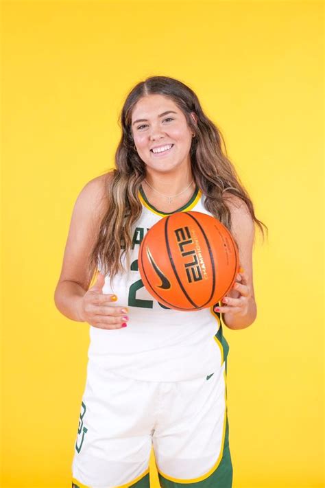 Madison Bartley Center Nil Profile Opendorse