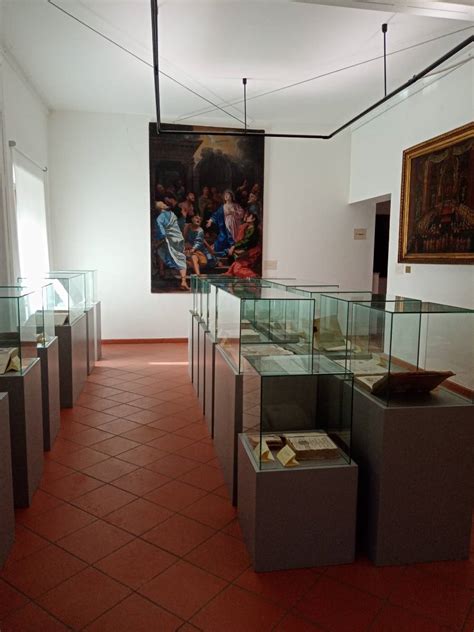 Museo Civico Pinacoteca E Borghi