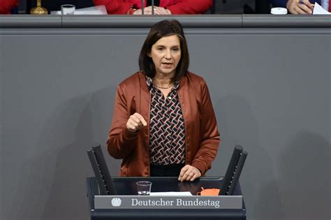 Göring Eckardt Gleichstellung soll wichtige Rolle in neuem Kabinett